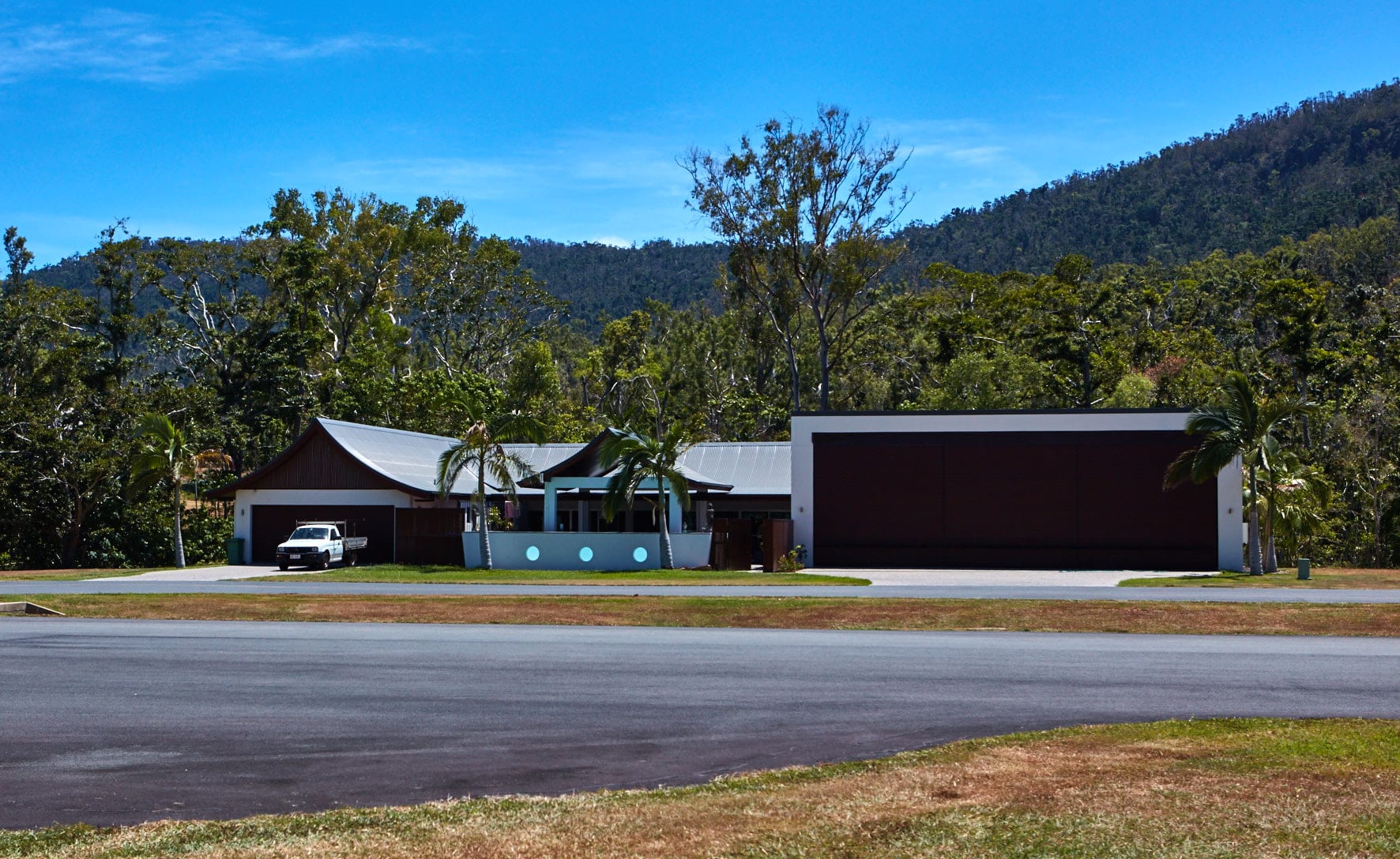 Tropical Hangar Homes | Whitsunday Airport